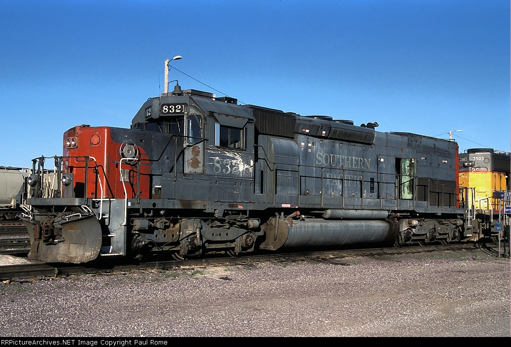 SP 8321, EMD SD40T-2, at the UP's Proviso Yard,